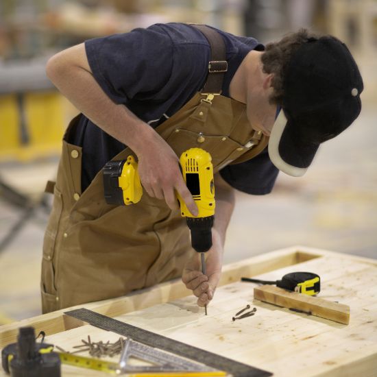 Stylish Carpentry Services In Dubai | Call 971 554-722-980